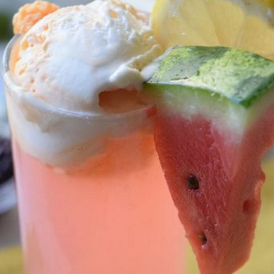 Weekly Digest: Thanksgiving Table Settings + A Headboard You'll Love