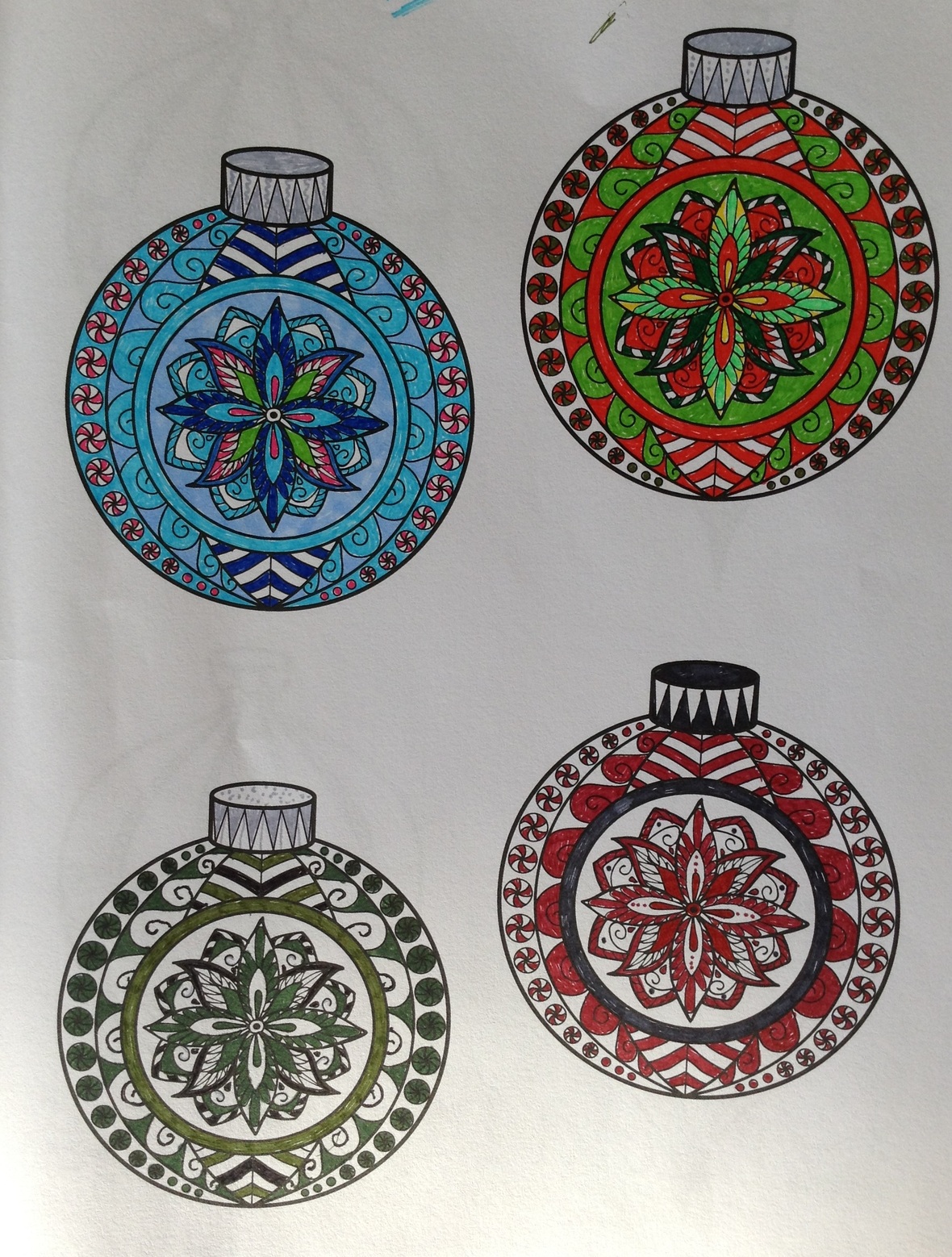 REVIEW & GIVEAWAY: 3D Christmas Ornament Coloring Book & Paper Crafts