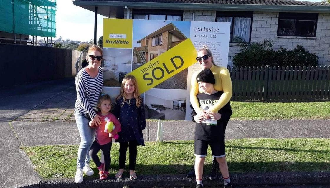 In Case You Missed It: NZ's largest mortgage lender slashes interest ...